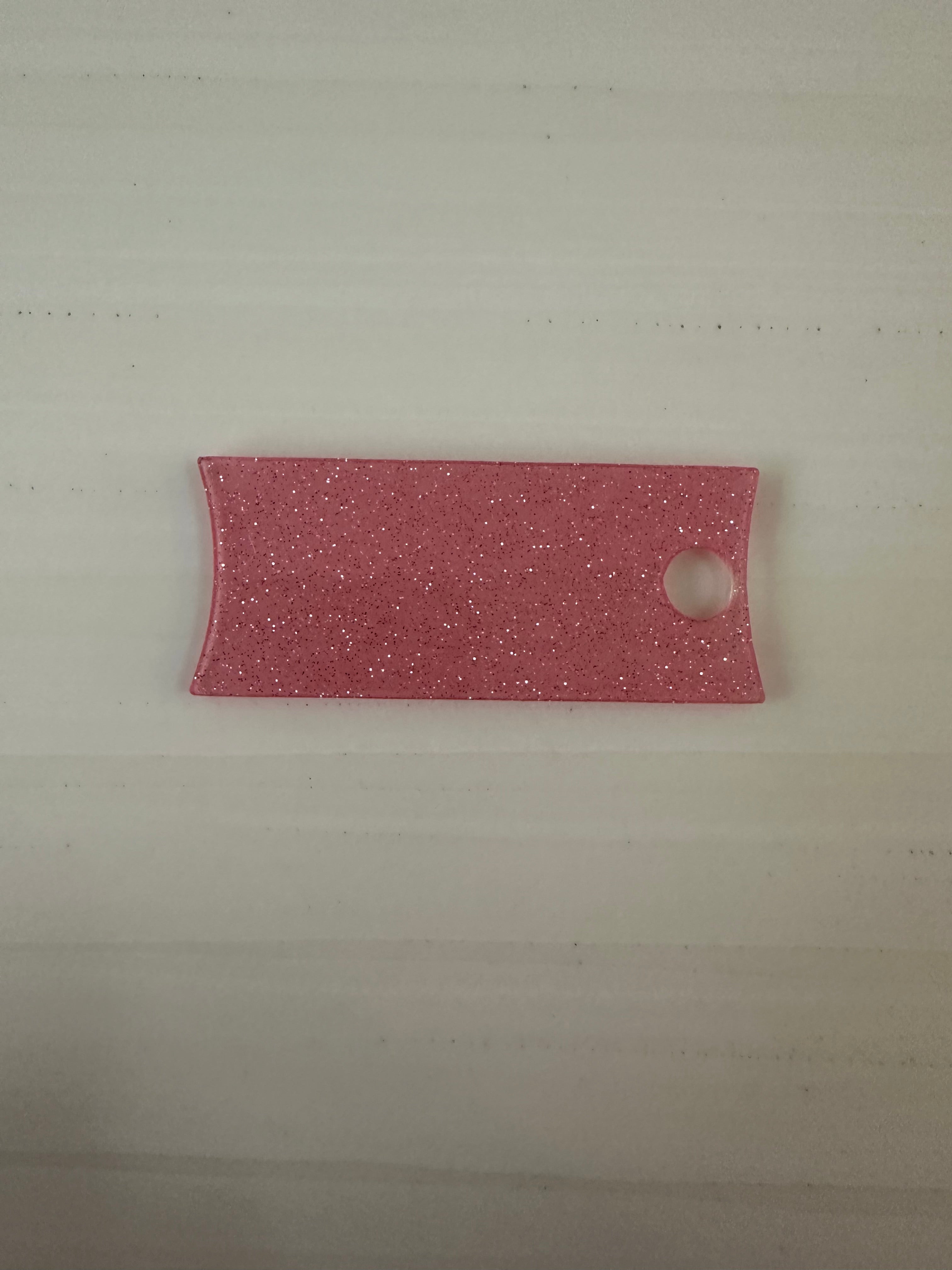 40/30 oz Raspberry sparkle name tag – SSavvy Designs